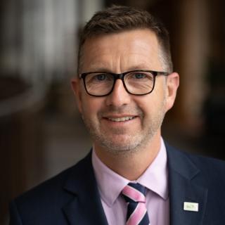 Simon Court | Beehive.govt.nz